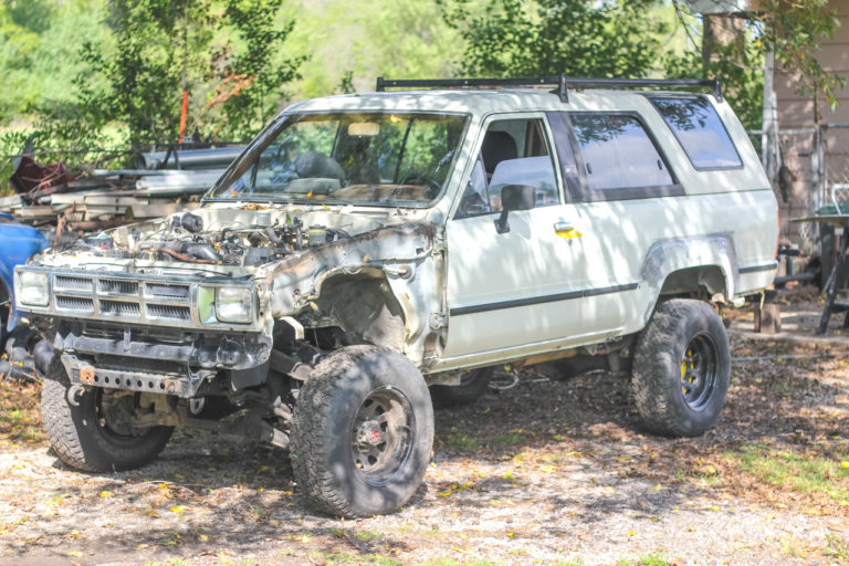Building a Roof Rack for a 1st Generation Toyota 4Runner – OKIENOMADS
